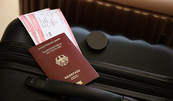 Confirmation of German citizenship – SNP Canada Ltd.